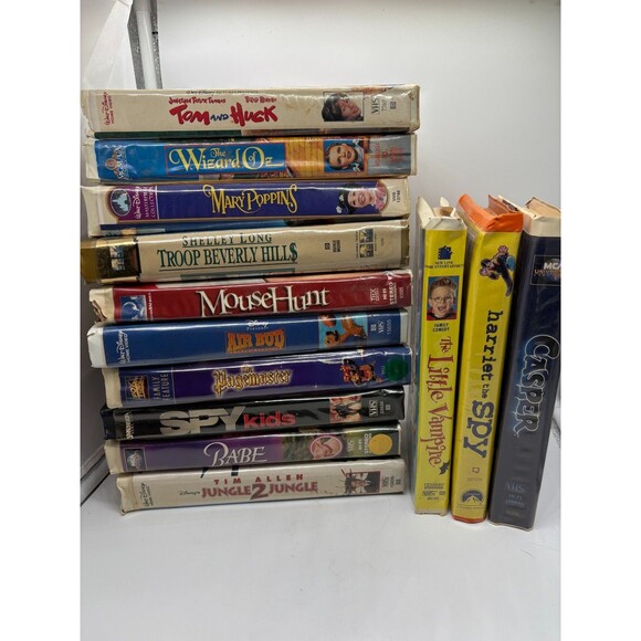 Media | Vintage Lot Of 12 Family Kids Classic Vhs Tapes Wizard Of Oz ...